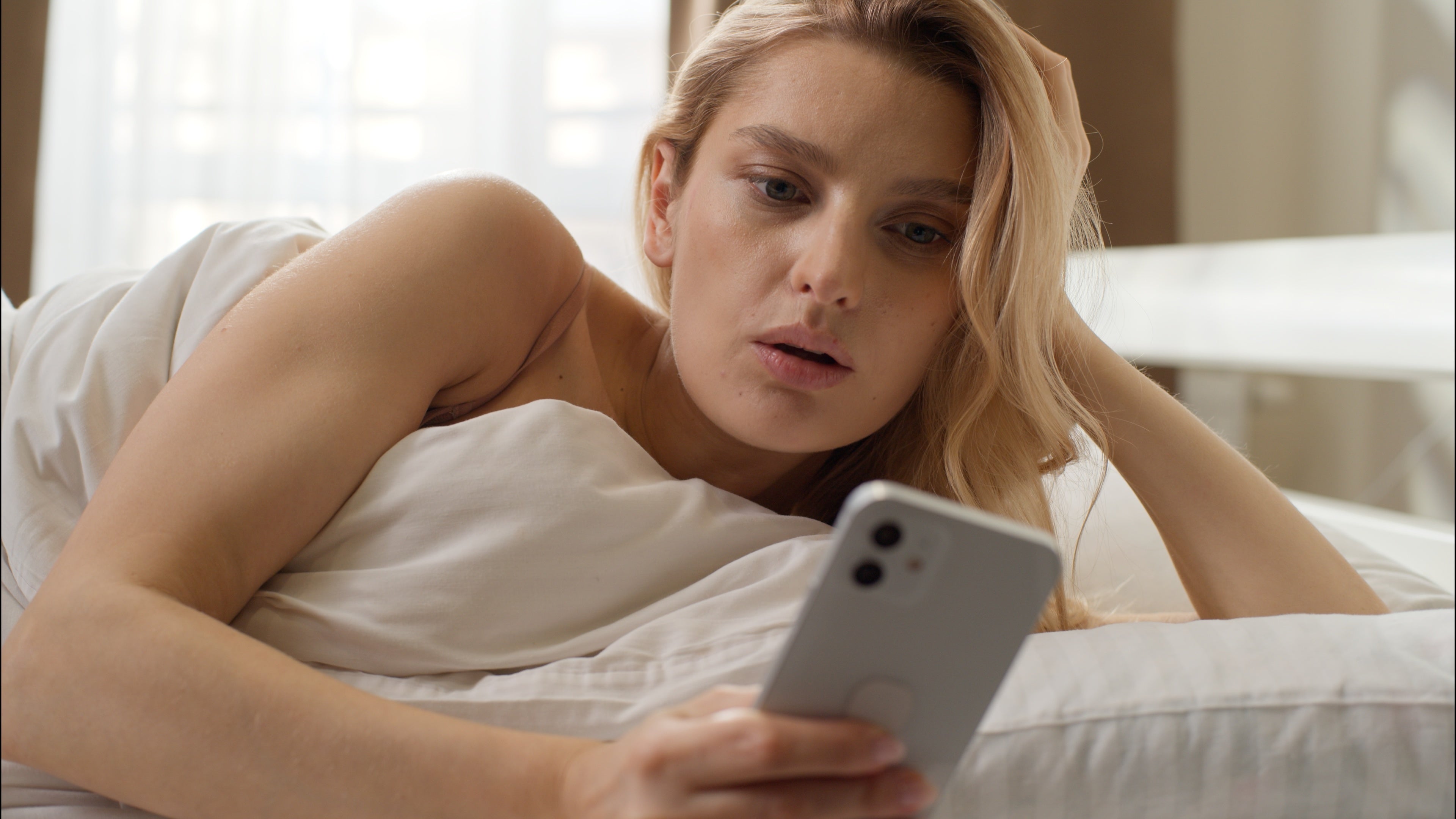 The Phone Trap: How Dopamine and Cortisol Hijack Your Brain (and How t ...